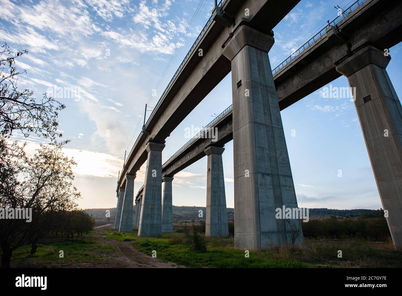 Freeway bridge low angle view hi-res stock photography and images - Alamy