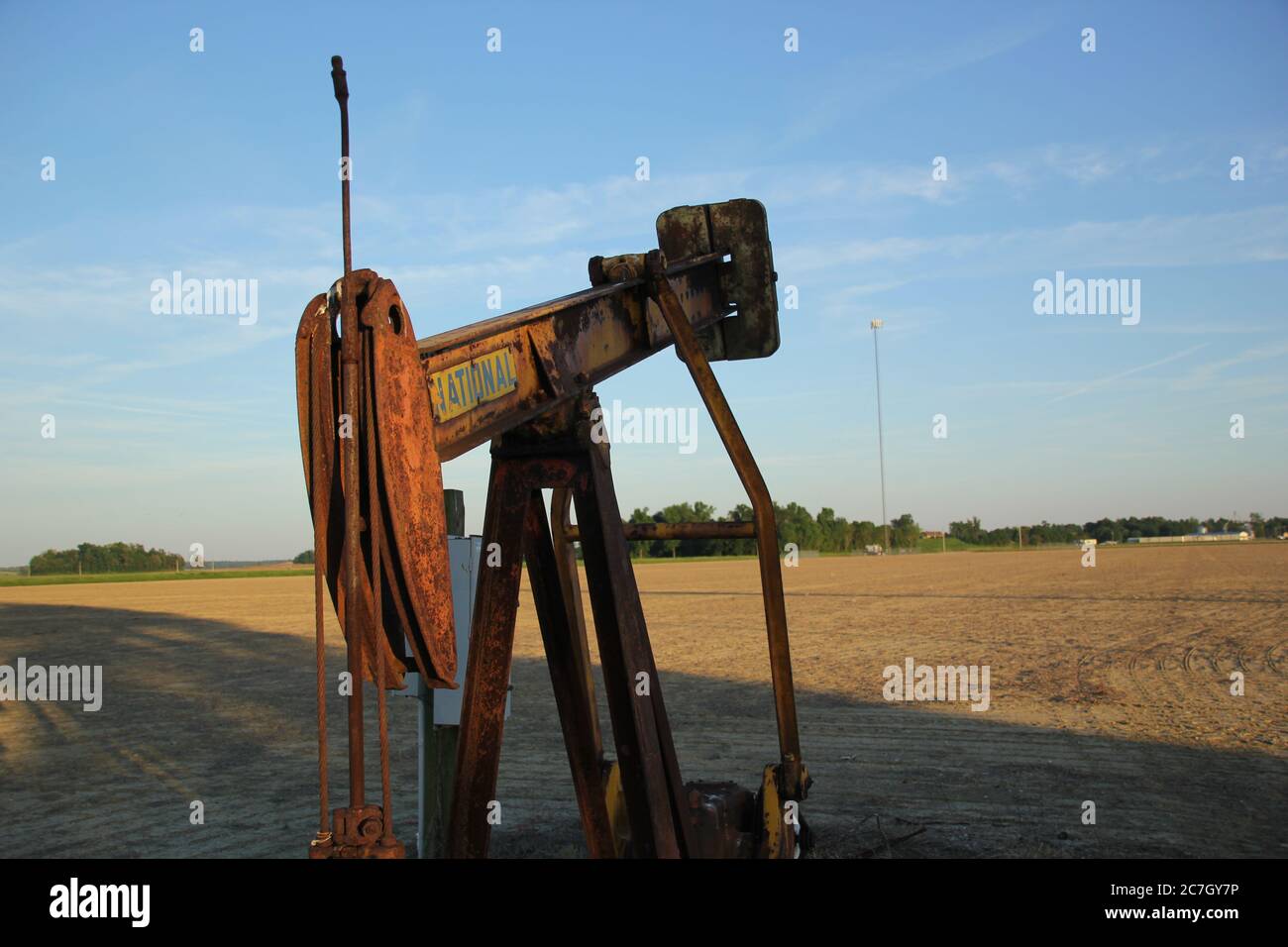 Oil field usa pump hi-res stock photography and images - Alamy