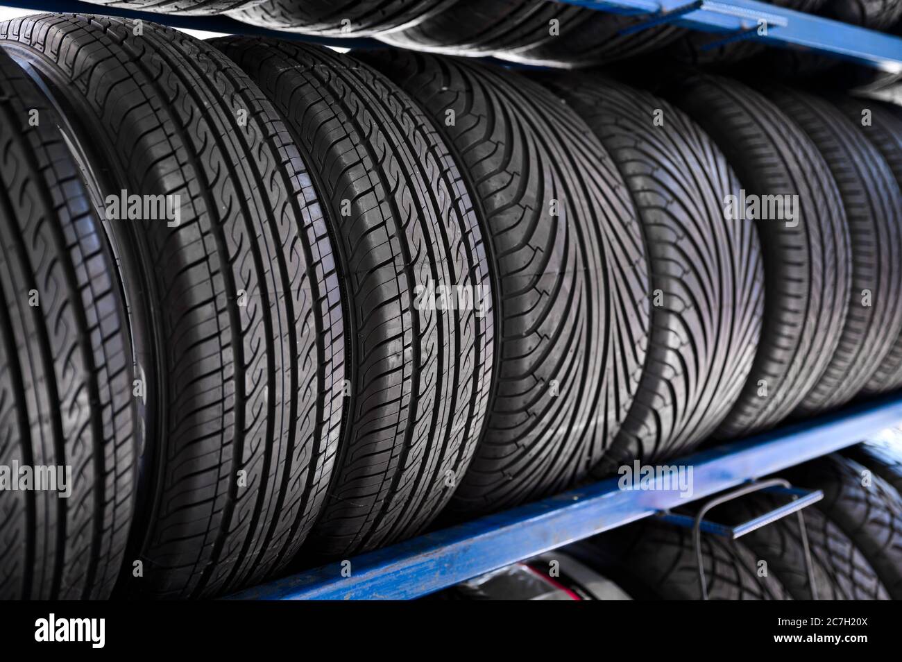 Tire manufacturing hi-res stock photography and images - Alamy