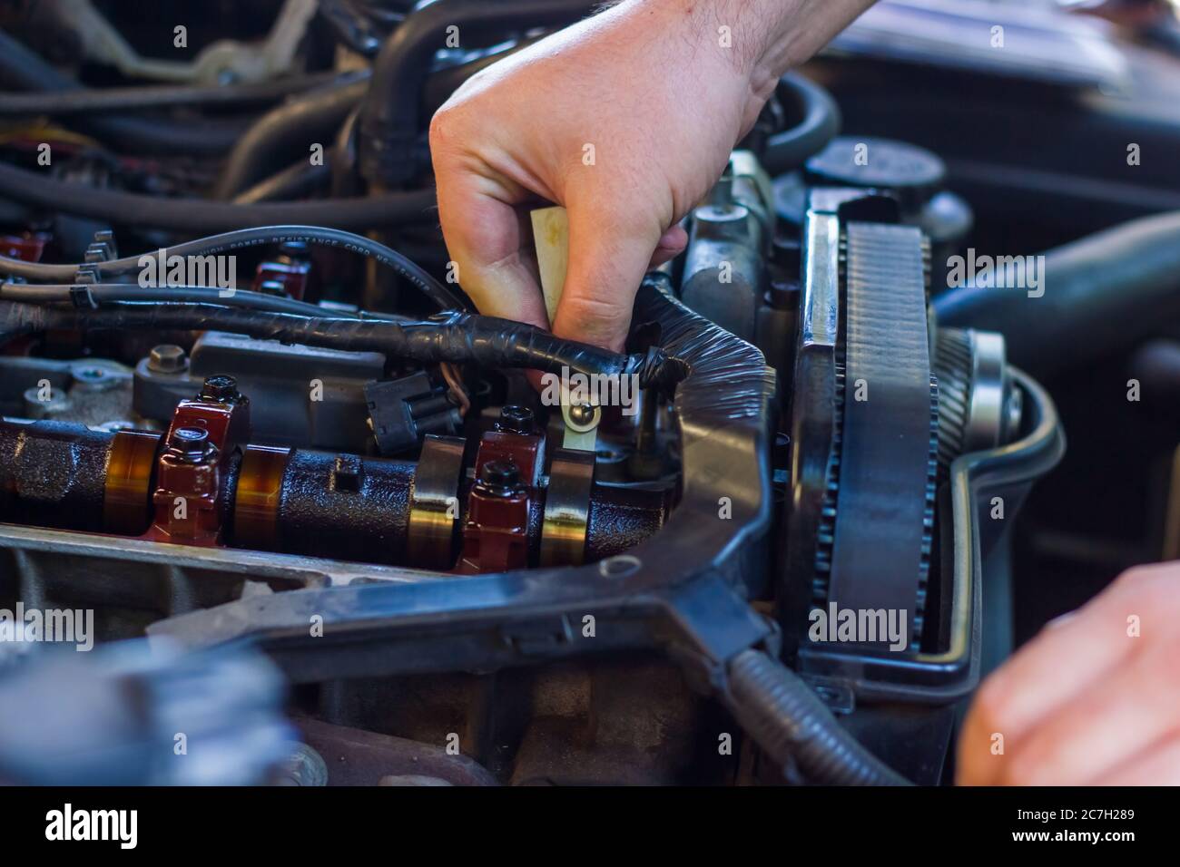 Fixing an engine hi-res stock photography and images - Alamy