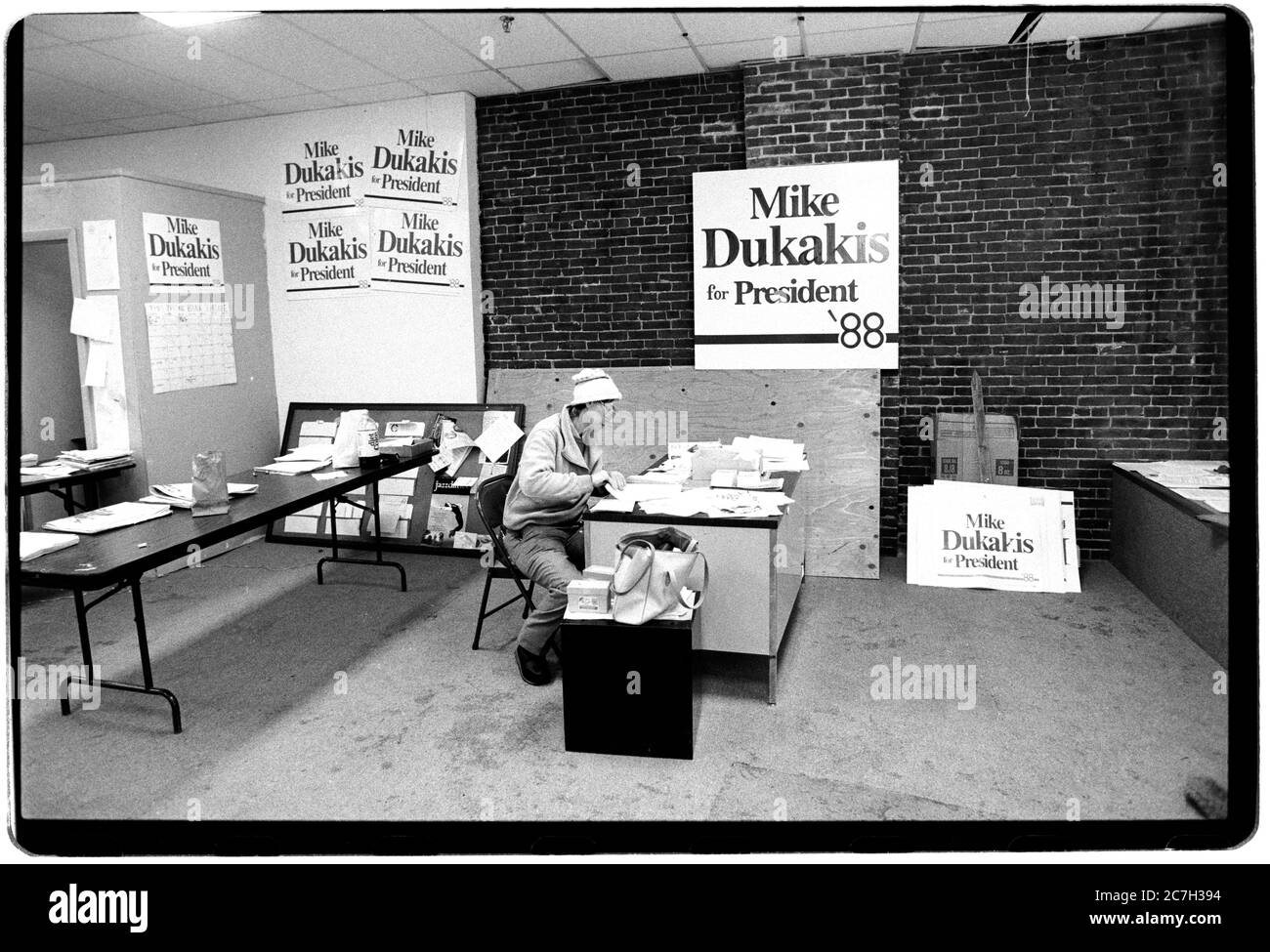 Mike dukakais hi-res stock photography and images - Alamy