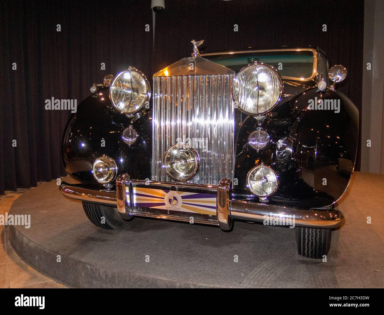 Rolls royce phantom iv royal hi-res stock photography and images - Alamy