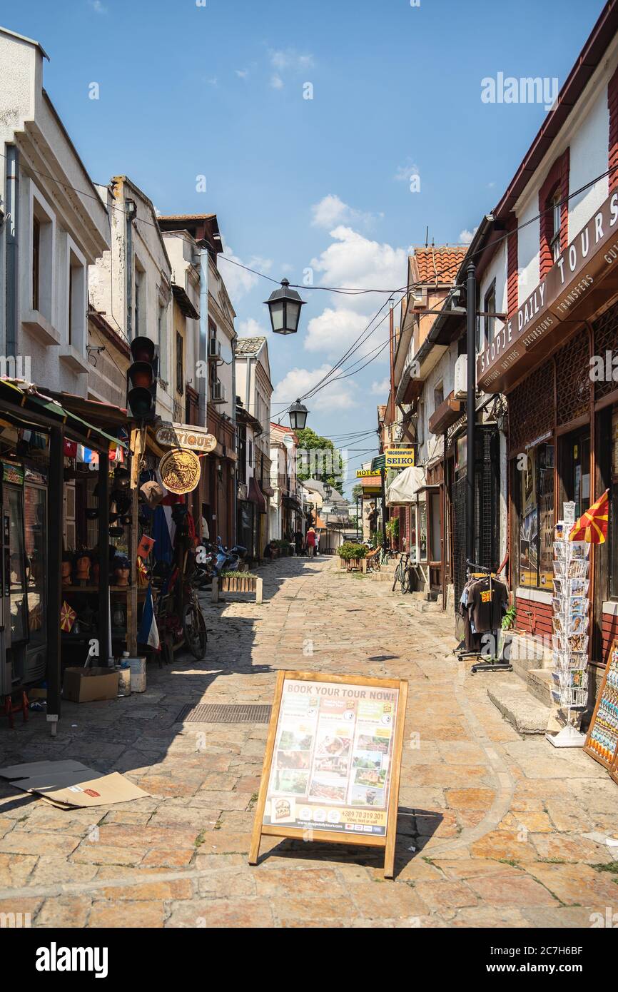 SKOPJE, MACEDONIA - Dec 08, 2019: Architecture and street life in ...