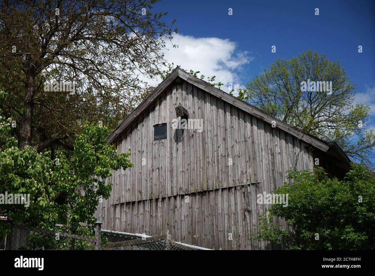 A wooden hut from a hunter and woodworker in the forest Stock Photo - Alamy