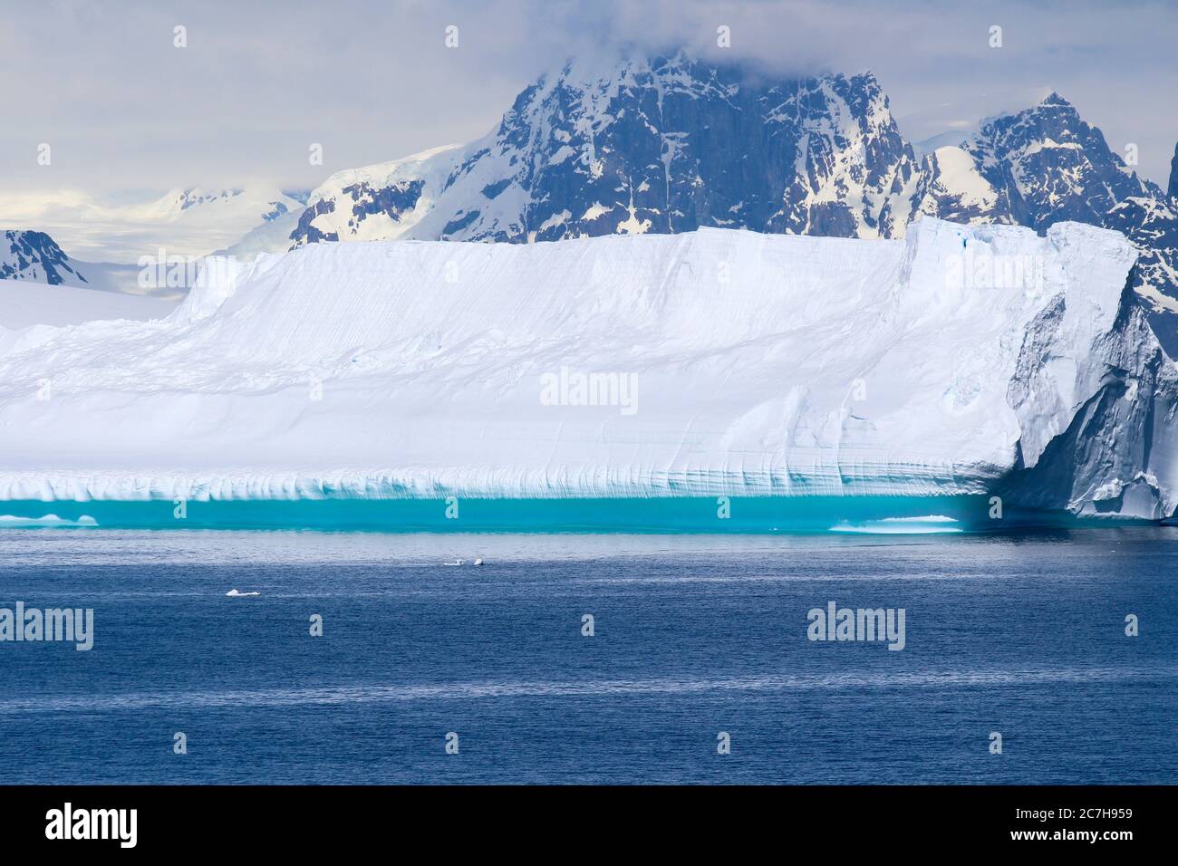 Danco coast iceberg hi-res stock photography and images - Alamy