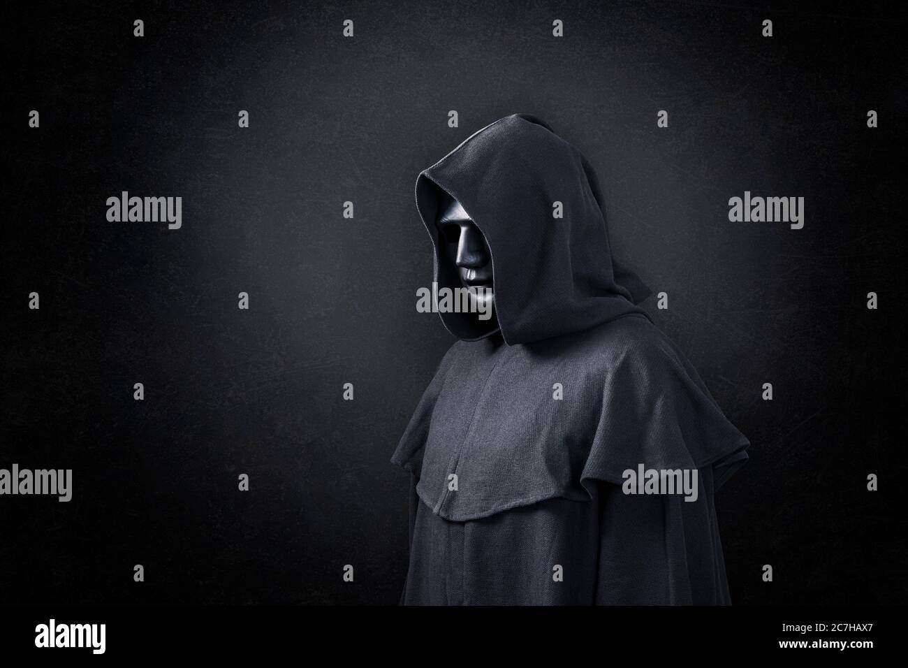 Scary monk hi-res stock photography and images - Alamy