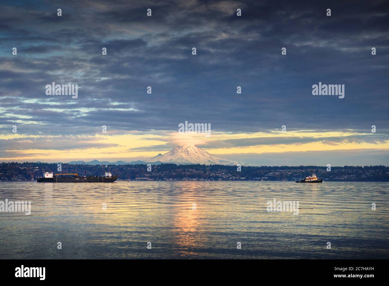 Tug Boats on a Mt. Rainer Sunset Stock Photo - Alamy