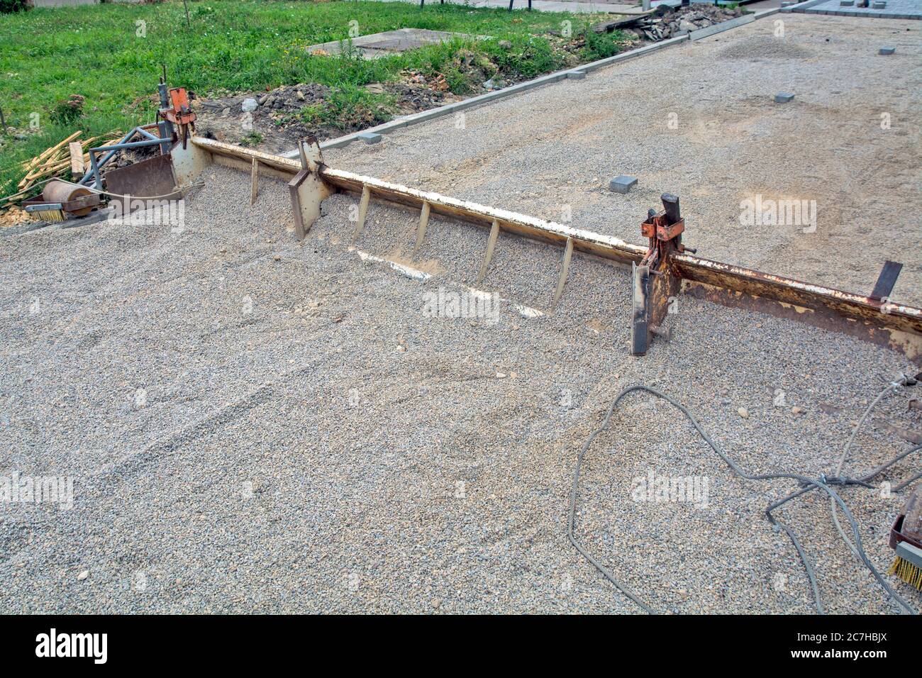 Concrete base stone wall hi-res stock photography and images - Alamy