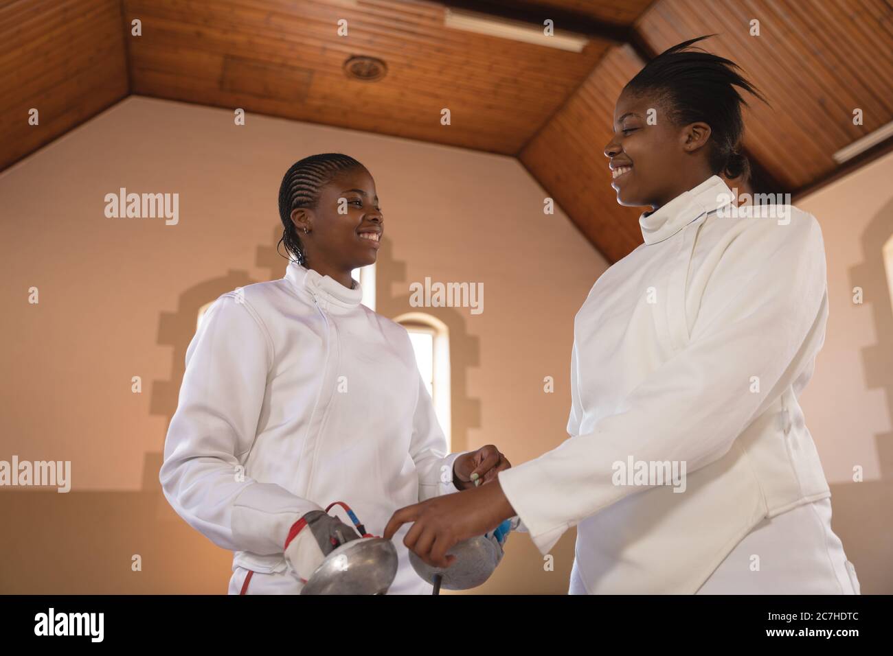 Female fencers hi-res stock photography and images - Alamy