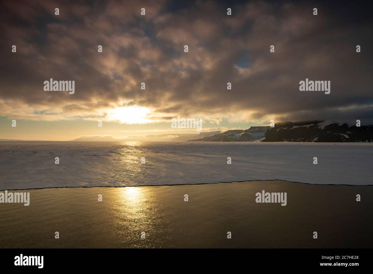 ice edge, fast ice, Weddell Sea, sunset, early summer in Antarctica ...