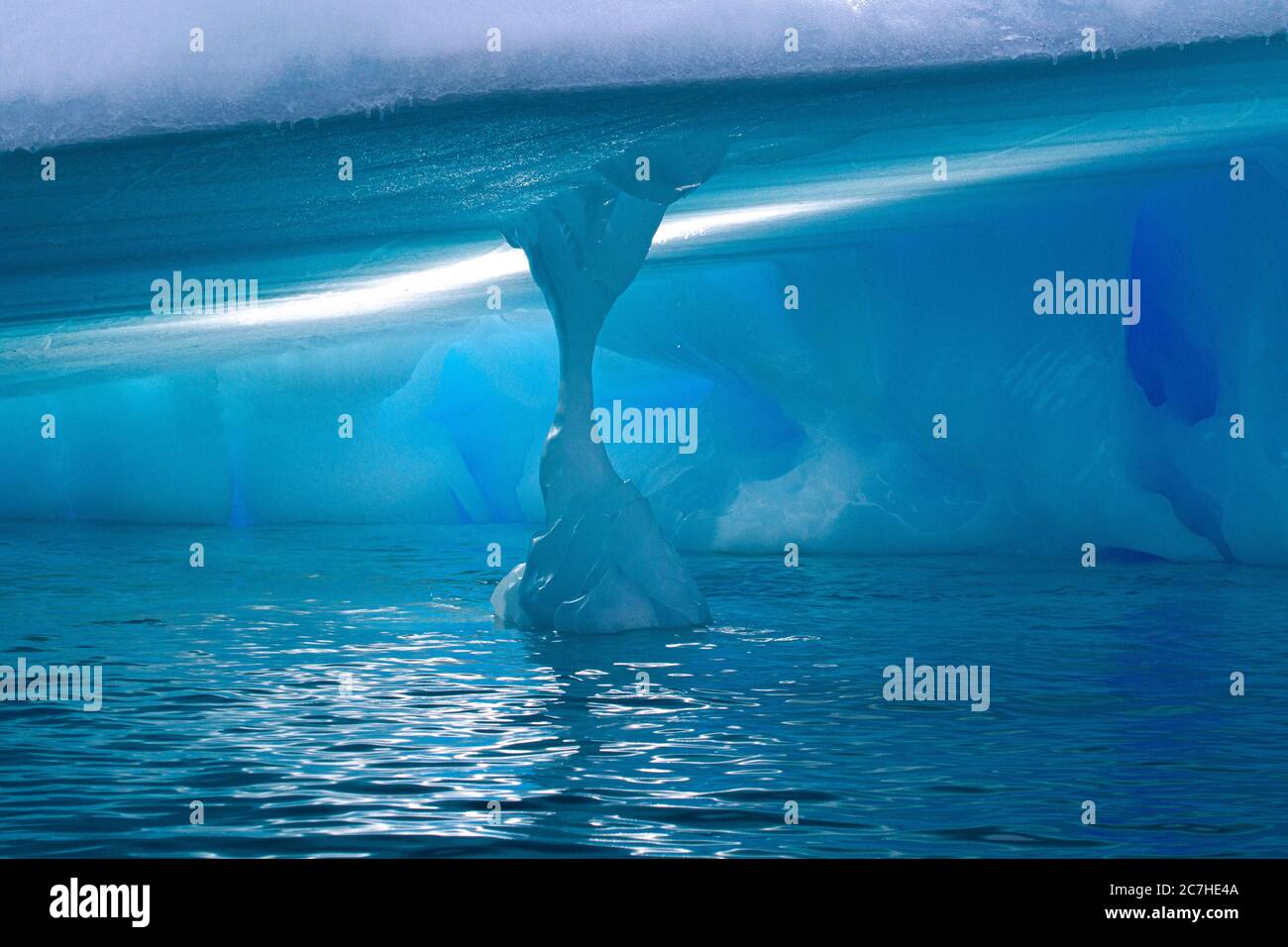 Iceberg Water Reflection 54 Danger Iceberg Reflection On Water Cool