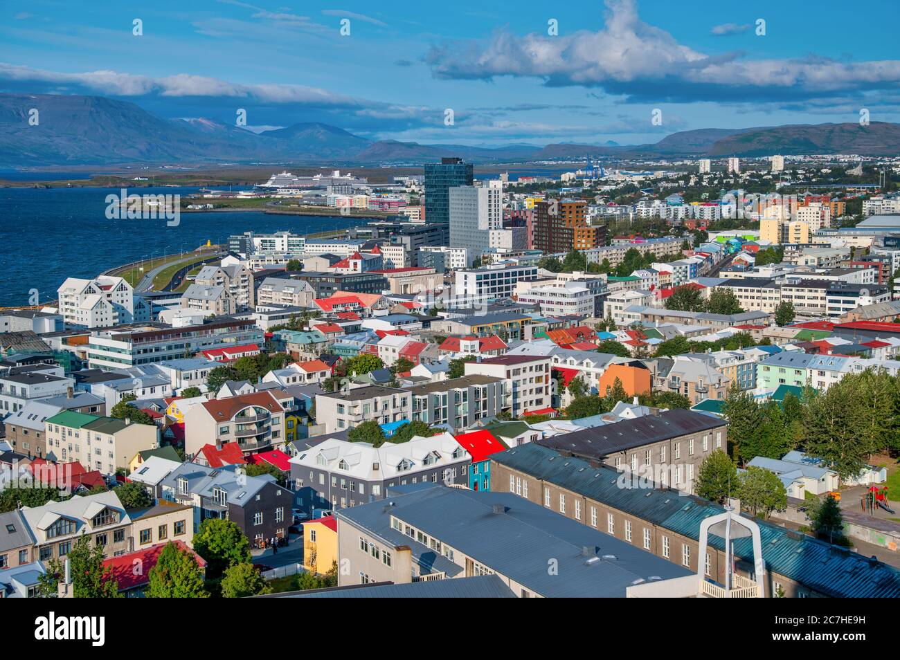 Reykjavik aerial view from Hallgrimskirkja on a beautiful summer ...
