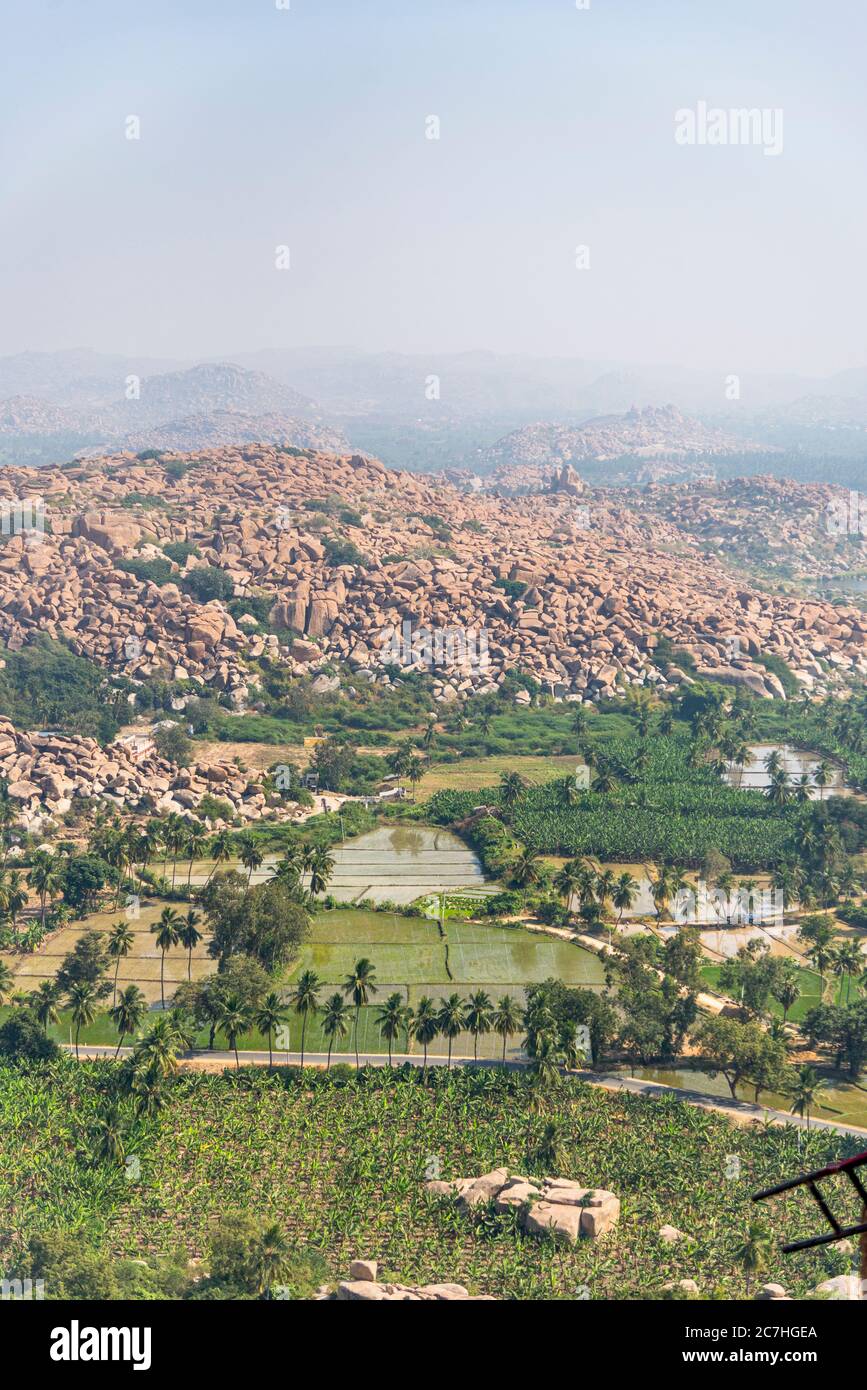 Indian fields hi-res stock photography and images - Alamy