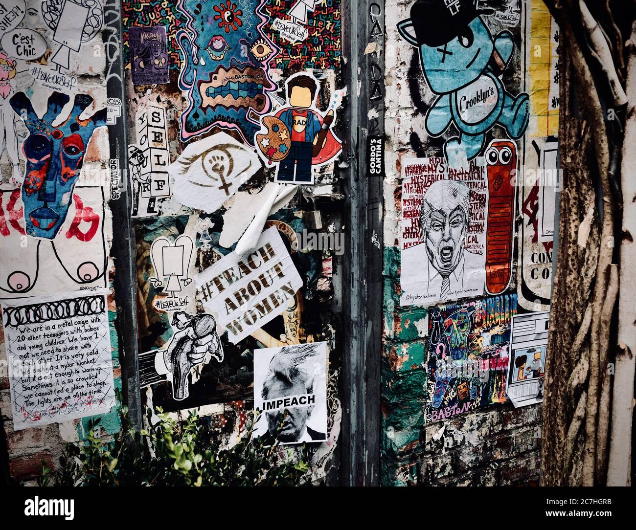 Graffiti nyc political hi-res stock photography and images - Alamy