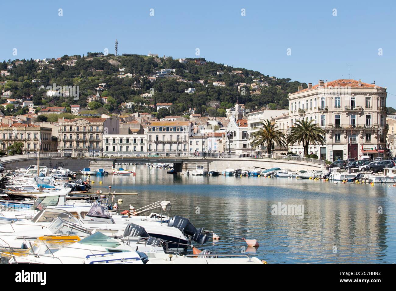 Canal du port hi-res stock photography and images - Alamy