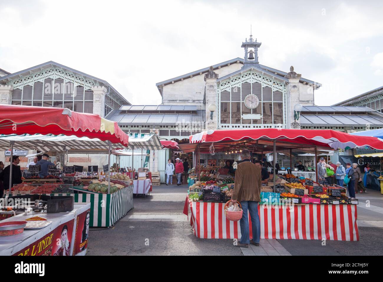 Market (Les Halles), La Rochelle Stock Photo - Alamy