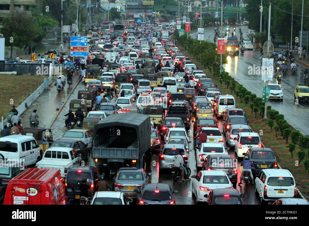 Rawalpindi, Pakistan. 17th July 2020. A large numbers of vehicles stuck ...