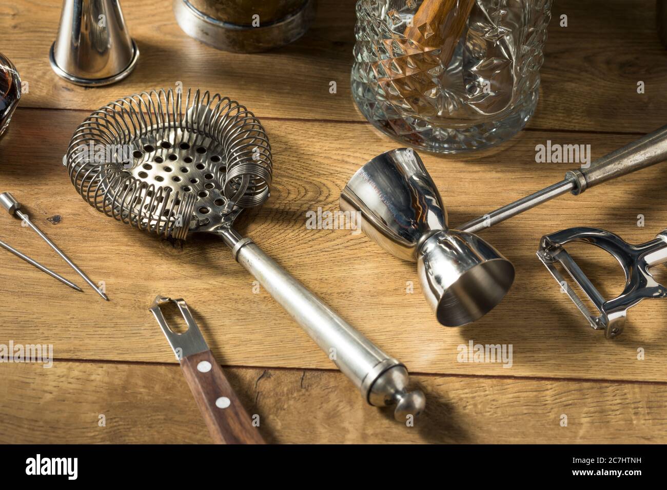 Bar tool strainer hi-res stock photography and images - Alamy