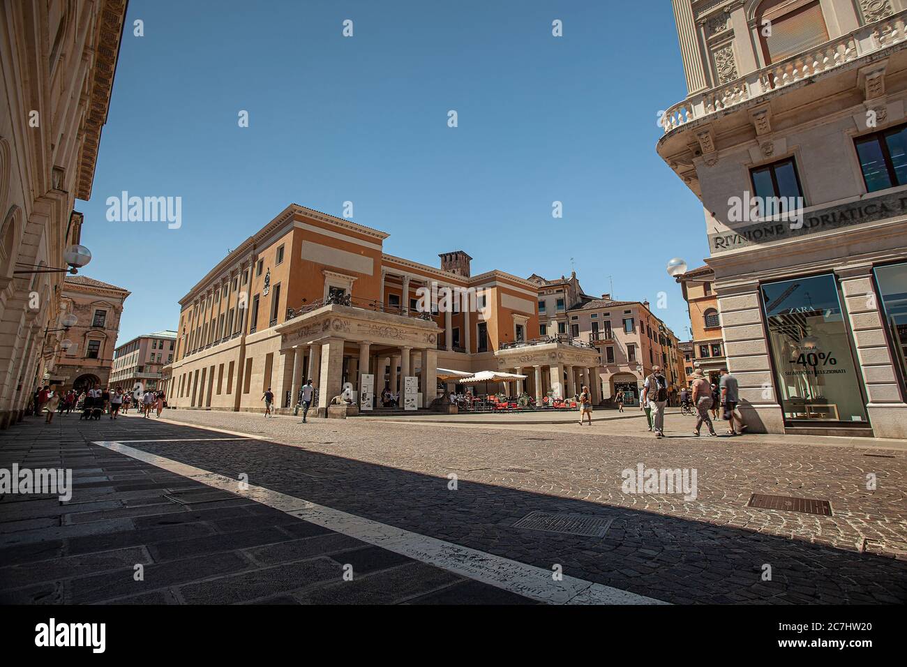 Garden of piazza cavour hi-res stock photography and images - Alamy