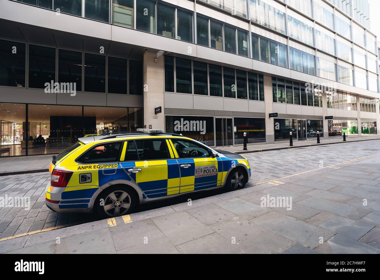 Modern british police car hi-res stock photography and images - Alamy