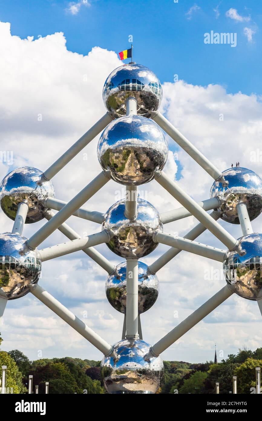 Atomium structure in summer day in Brussels, Belgium Stock Photo - Alamy