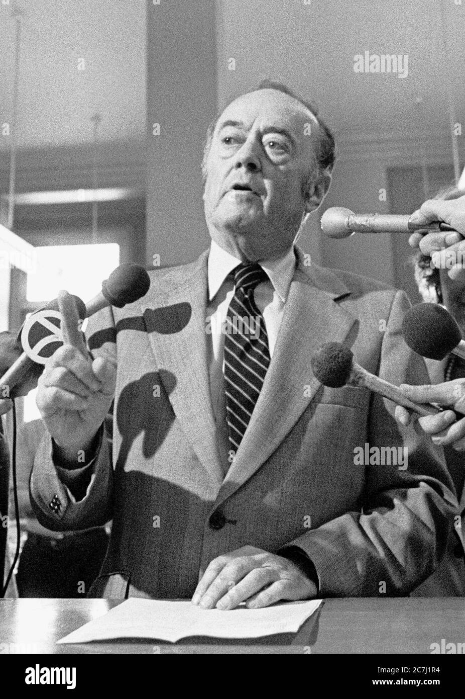 Us senator in office Black and White Stock Photos & Images - Alamy