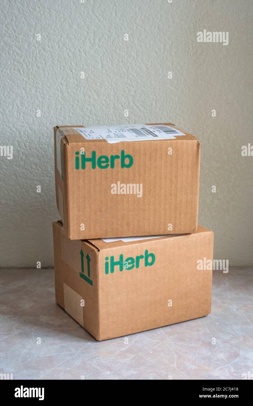 Iherb package hi-res stock photography and images - Alamy