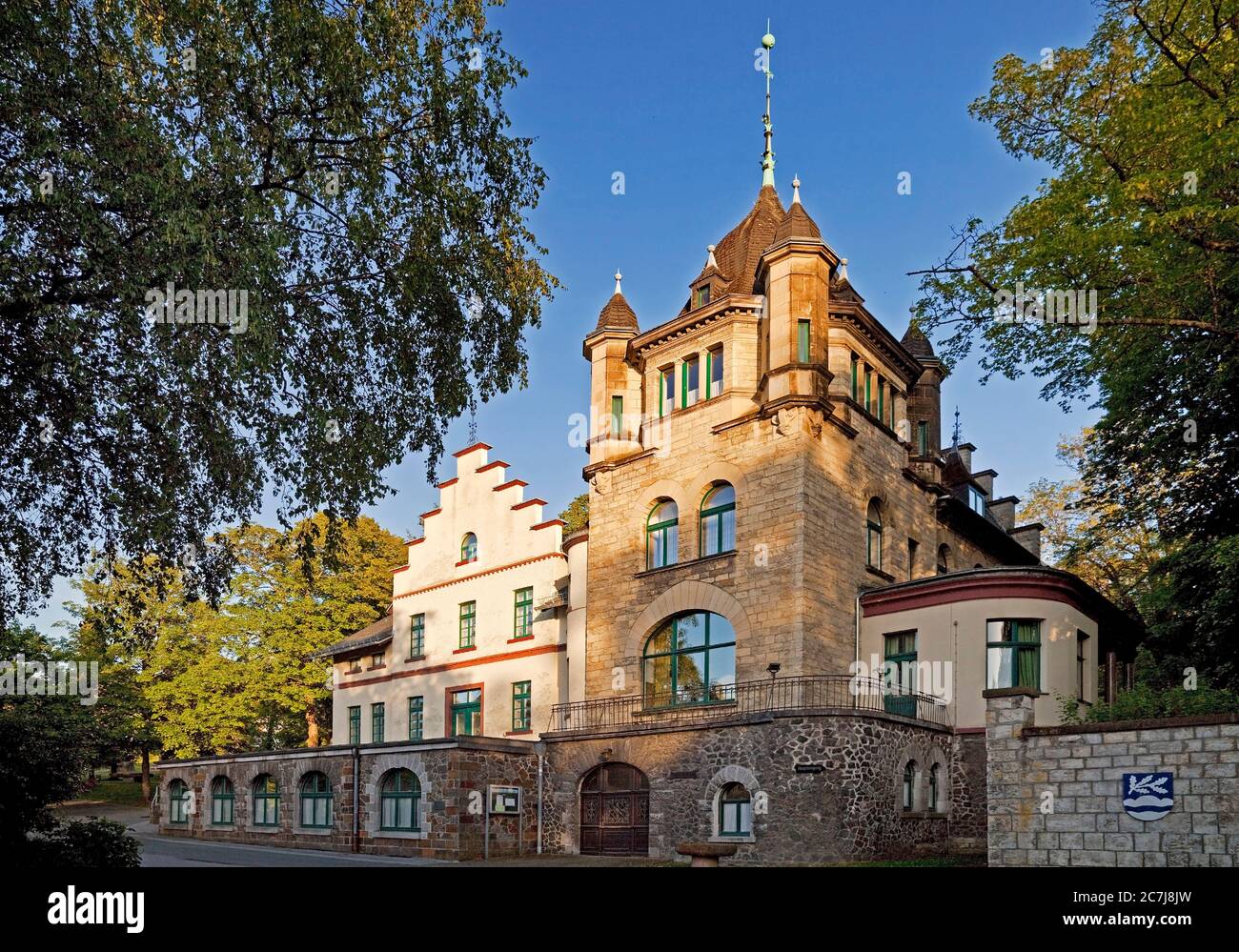 German style house hi-res stock photography and images - Alamy