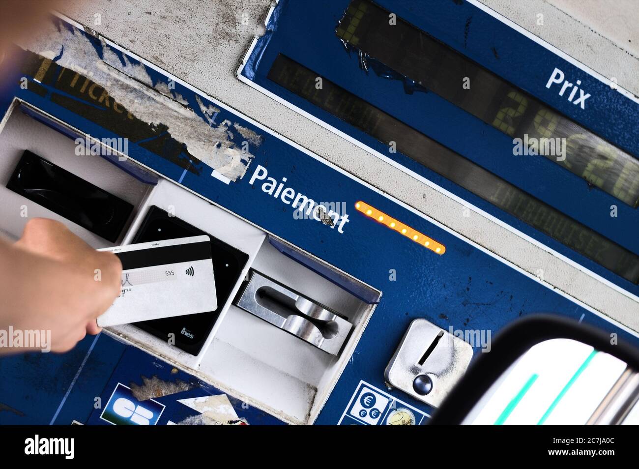 Peage ticket pay toll hi-res stock photography and images - Alamy