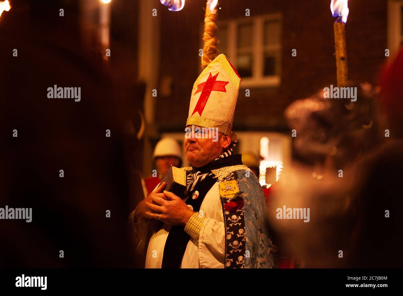Bonfire Night (Guy Fawkes Night) Celebrations, Lewes, East Sussex, UK ...