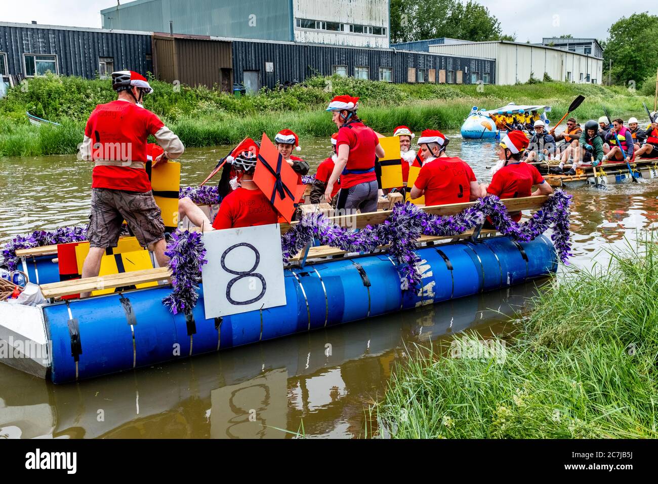 Homemade raft hi-res stock photography and images - Alamy