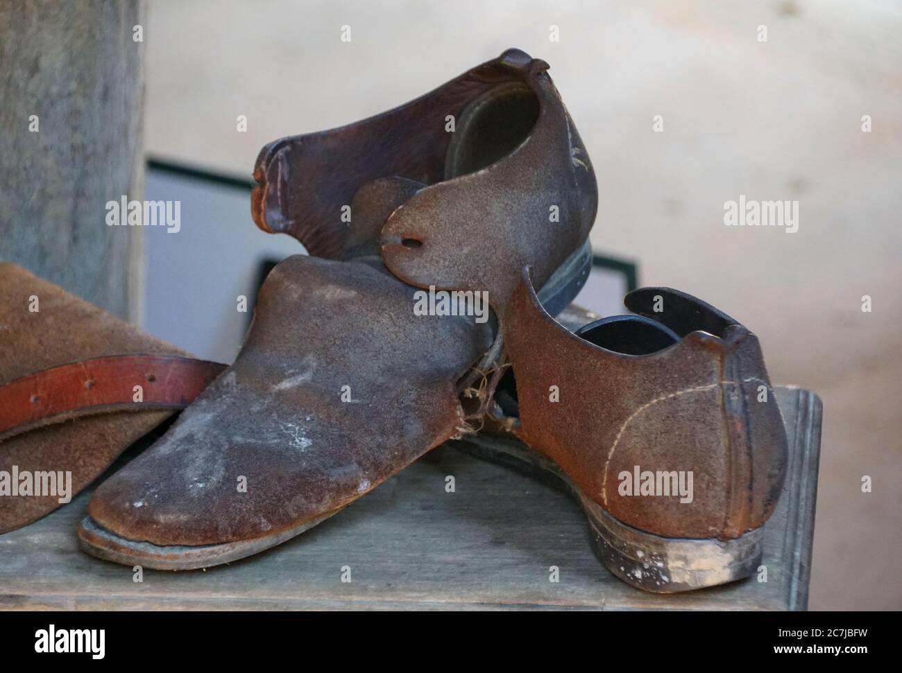 Old vintage leather hi-res stock photography and images - Alamy