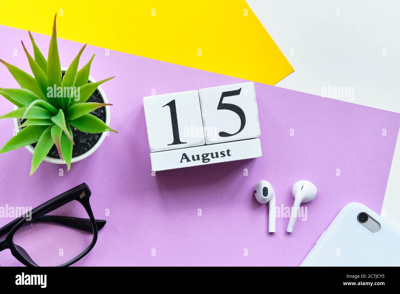 August fifteenth hi-res stock photography and images - Alamy
