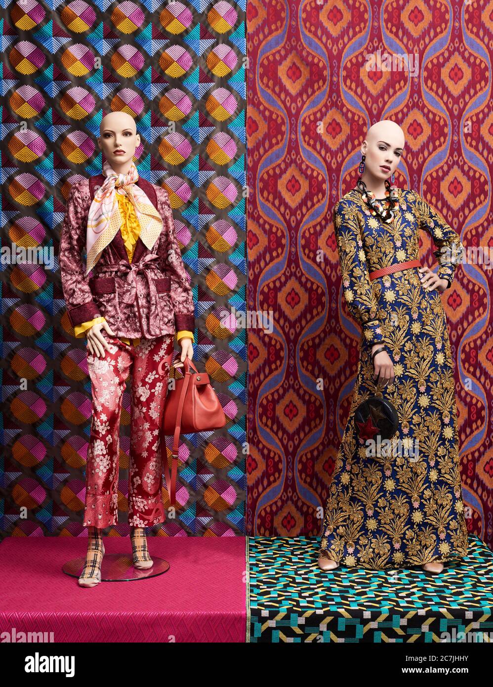 Bald woman hi-res stock photography and images - Alamy