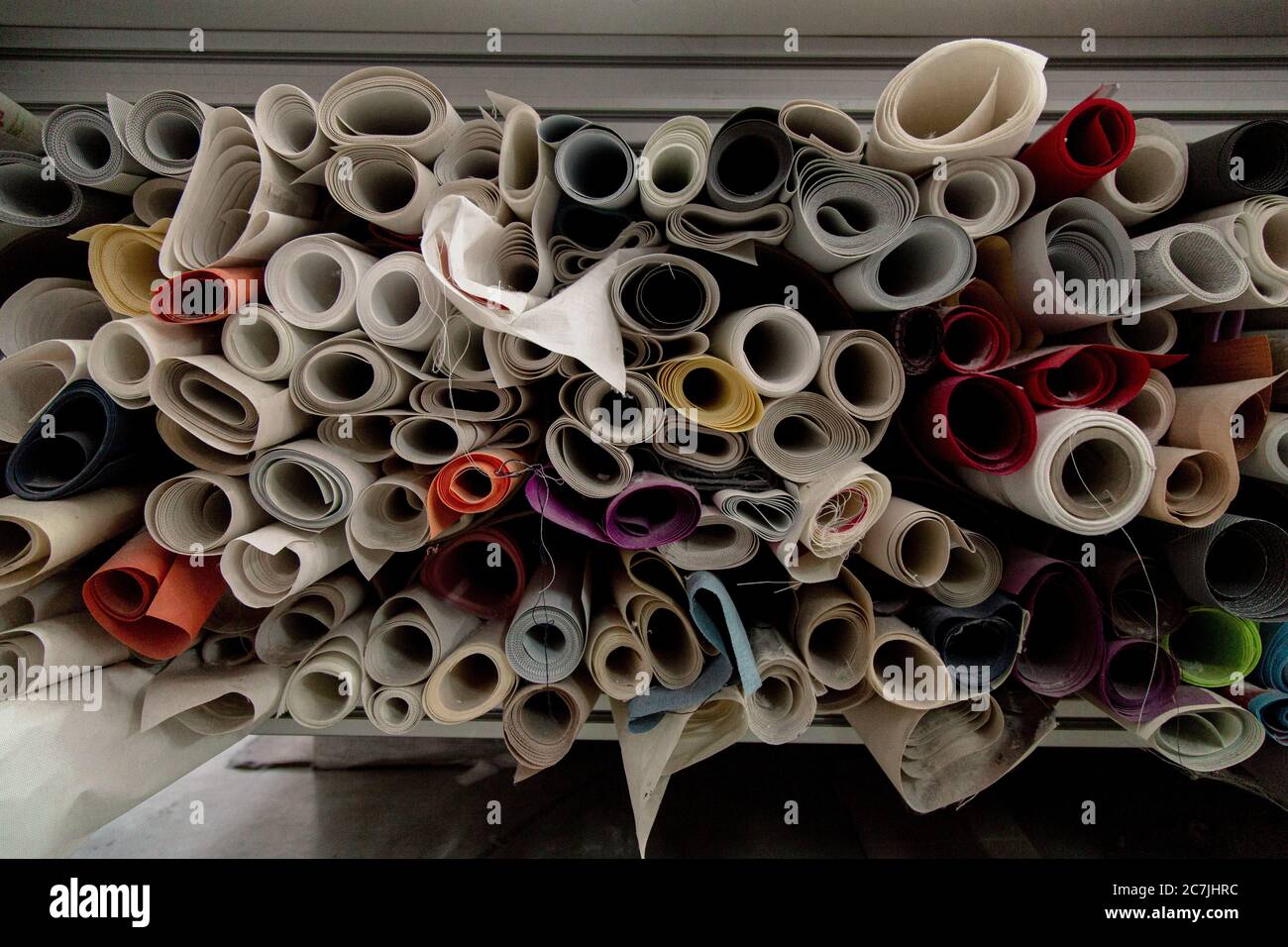 Textile factory spinning fabric roll hi-res stock photography and ...