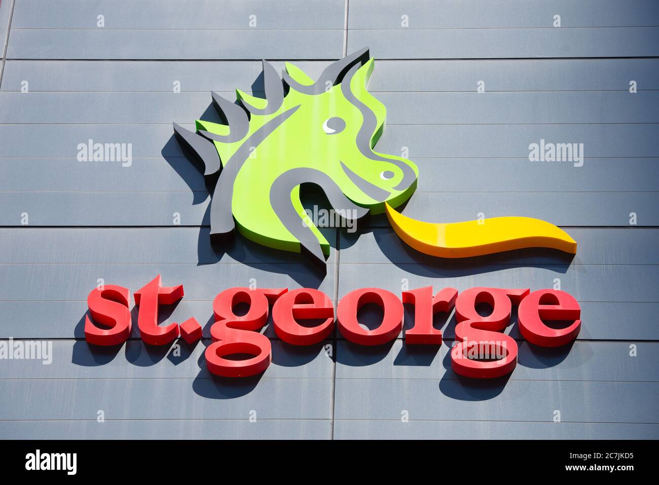 St george dragon logo hi-res stock photography and images - Alamy