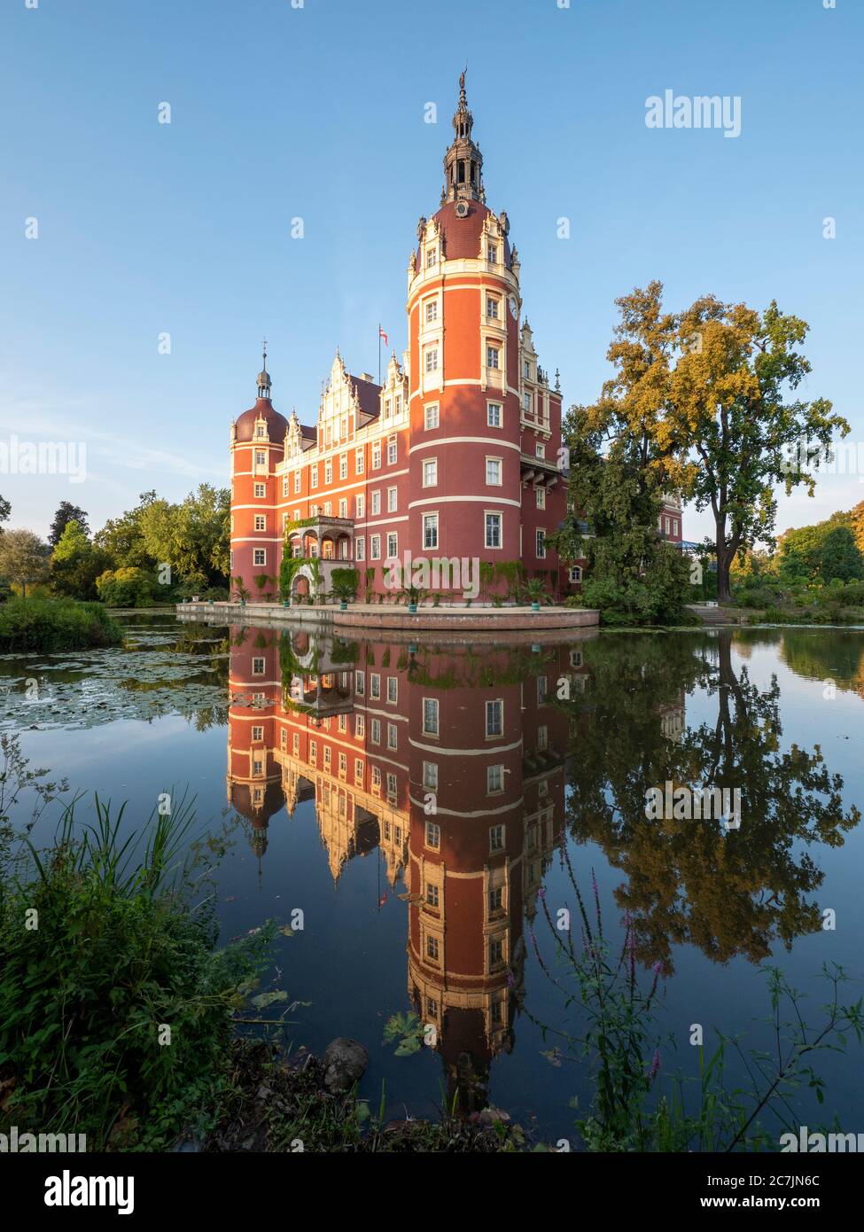 New Palace, Muskauer Park, UNESCO World Heritage Site, Bad Muskau ...