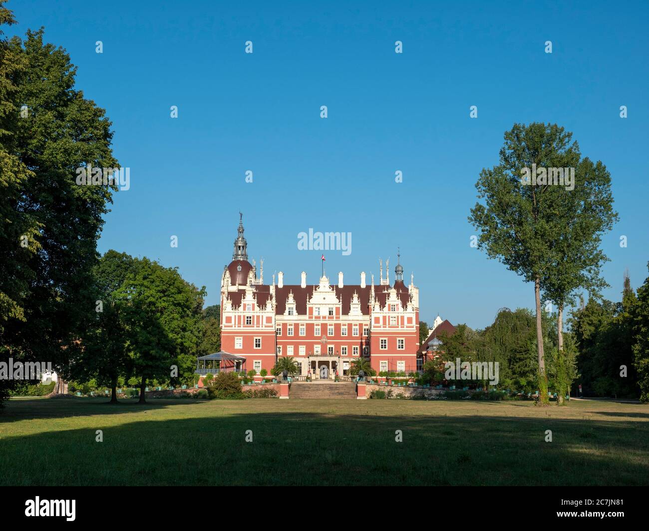 New Palace, Muskauer Park, UNESCO World Heritage Site, Bad Muskau ...