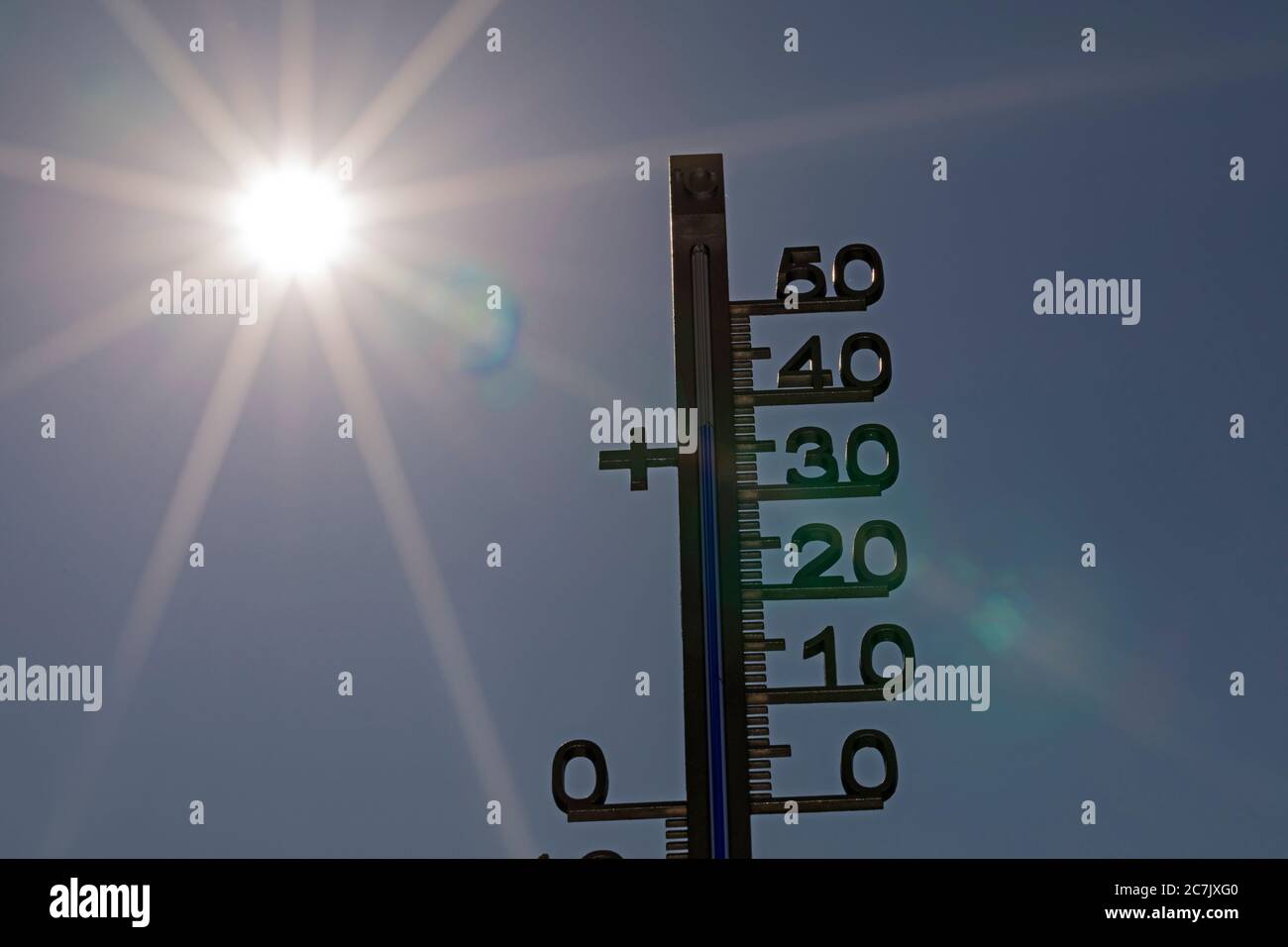 Outdoor thermometer, 37 degrees Celsius, symbol, climate change Stock ...