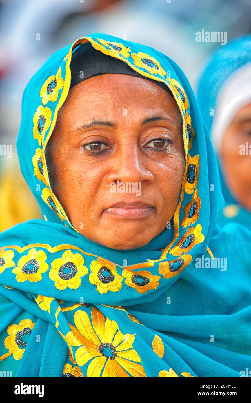 Kanga hi-res stock photography and images - Alamy