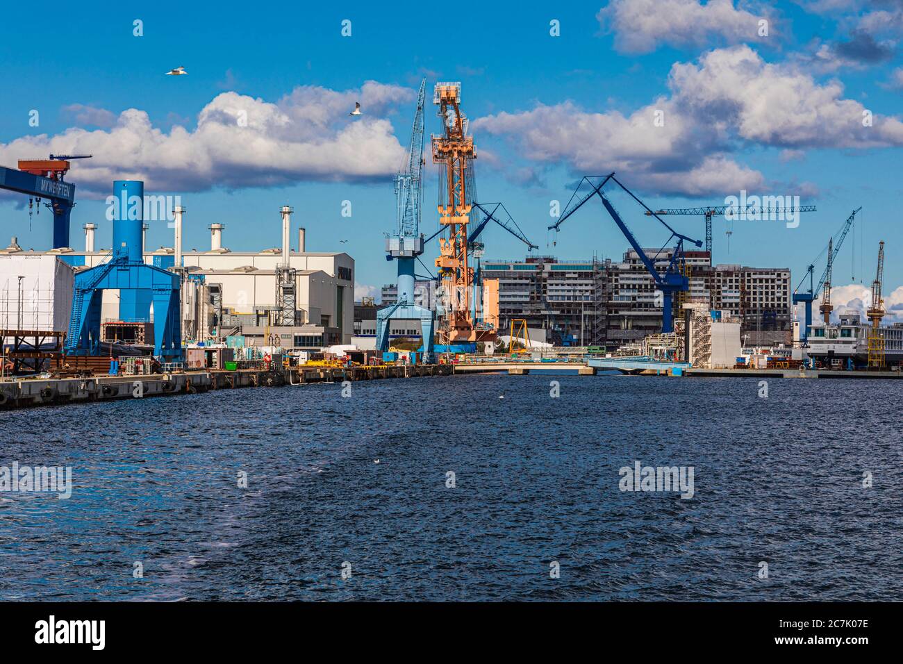 Shipbuilding hi-res stock photography and images - Alamy