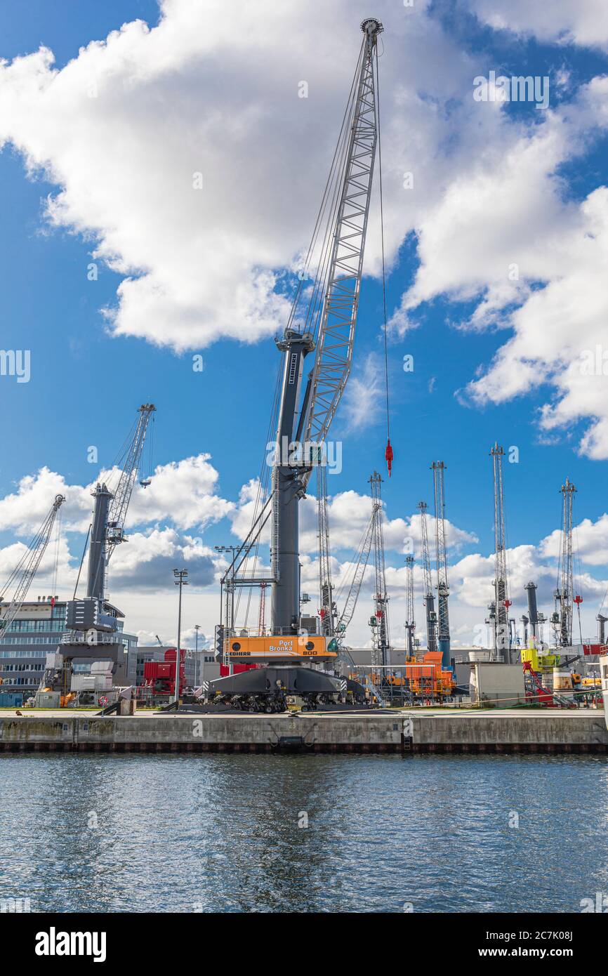 Liebherr cranes hi-res stock photography and images - Alamy