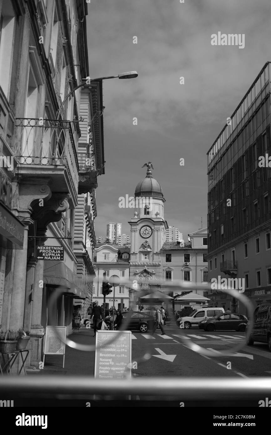 A frame stands Black and White Stock Photos & Images - Alamy