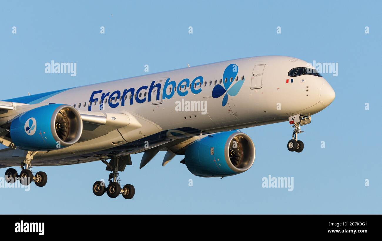 Frenchbee a350 hi-res stock photography and images - Alamy