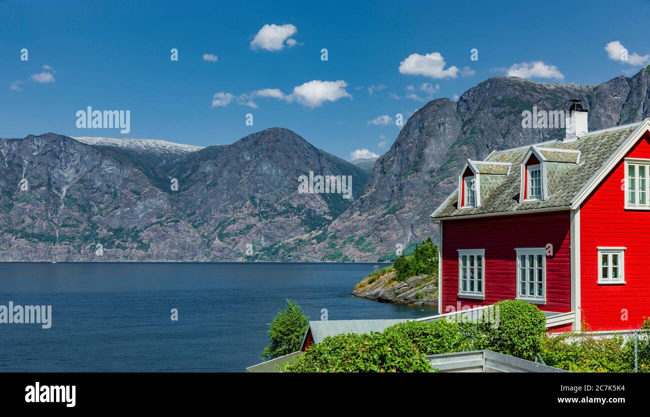Red house in sognefjord norway hi-res stock photography and images - Alamy