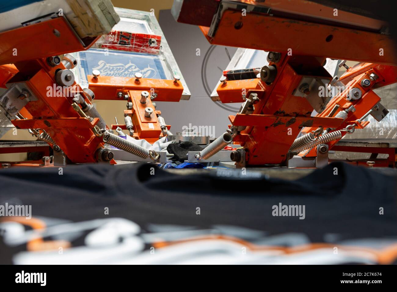 Print screening apparatus hi-res stock photography and images - Alamy