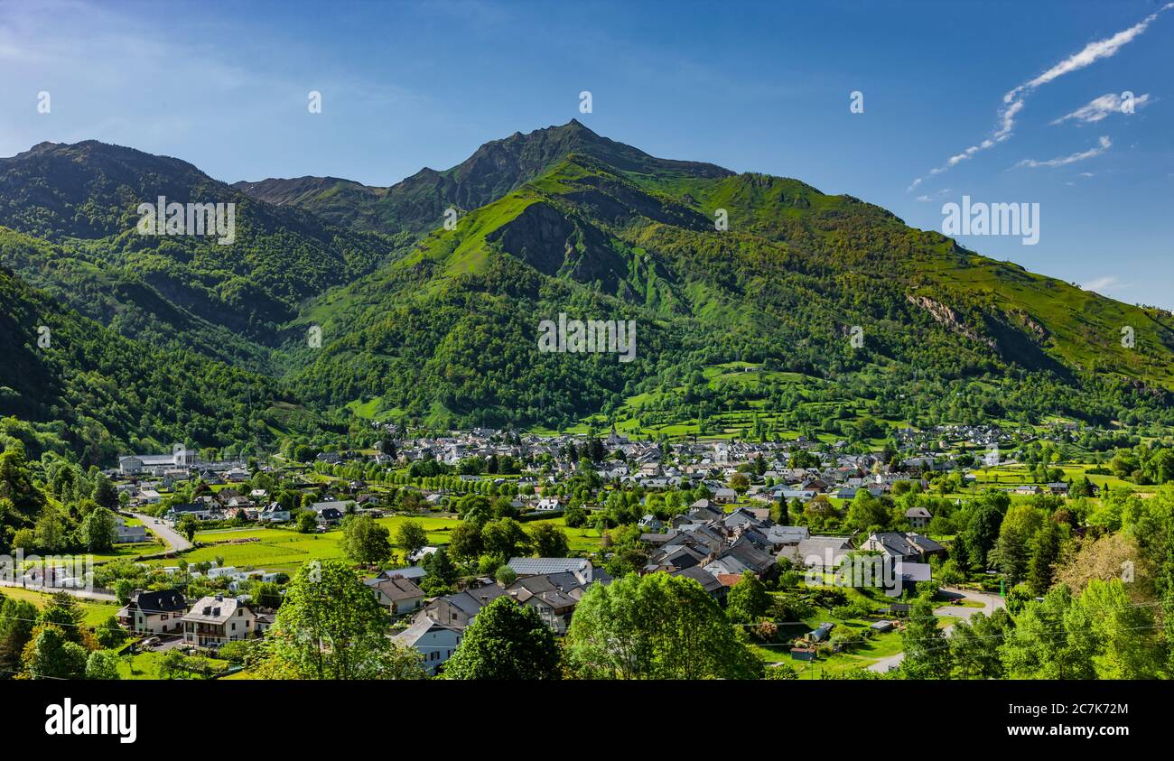 Laruns hi-res stock photography and images - Alamy