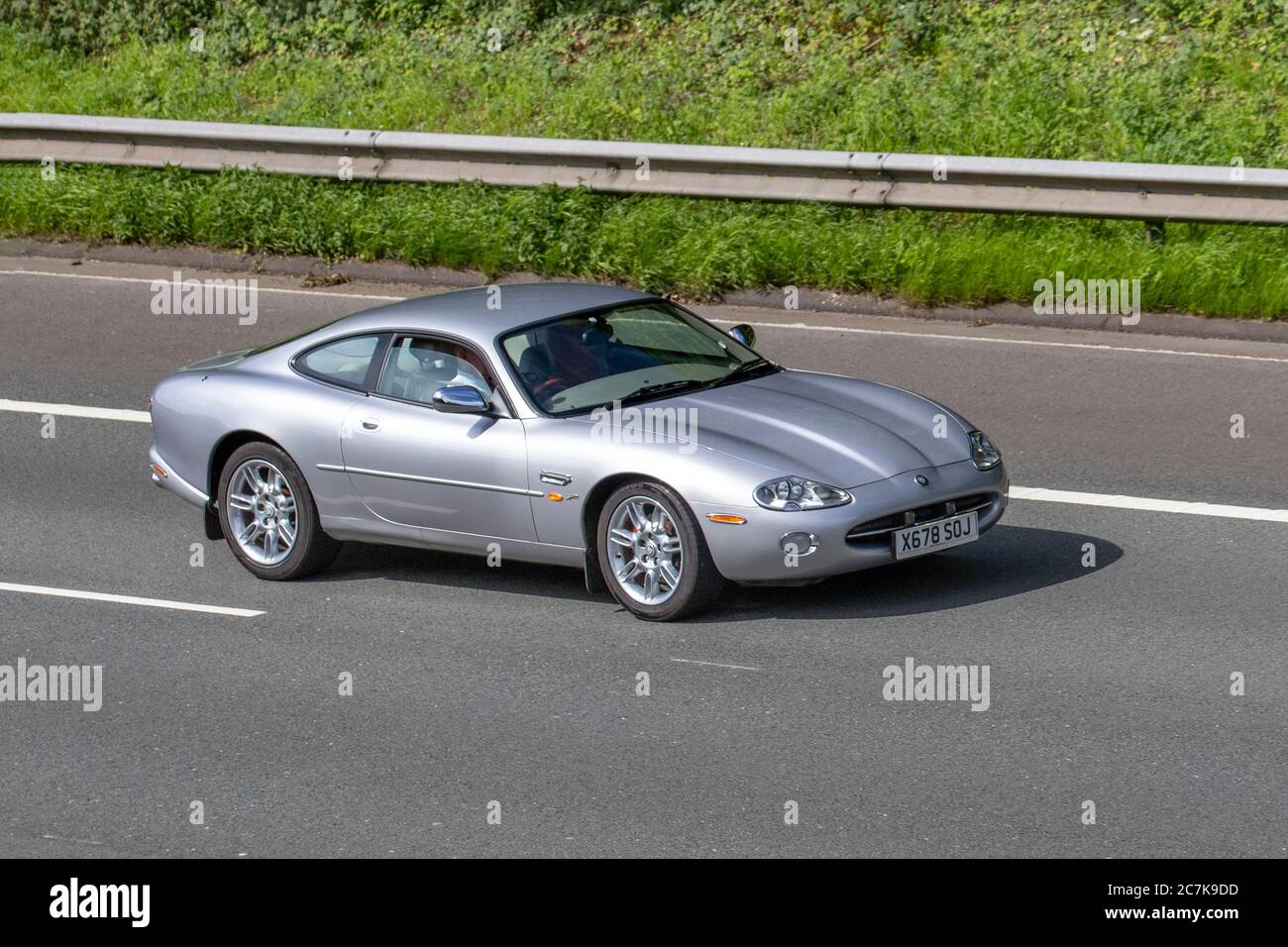 Silver petrol jaguar xk8 coupe cars hi-res stock photography and images ...