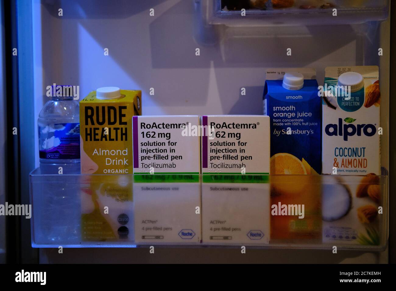 Hospital medicine fridge hi-res stock photography and images - Alamy