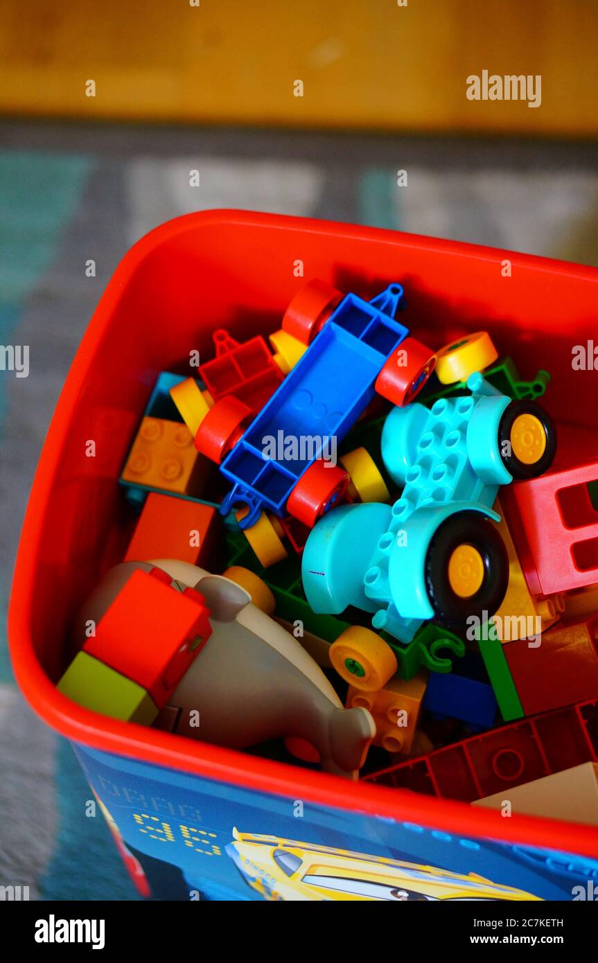 Lego container hi-res stock photography and images - Alamy